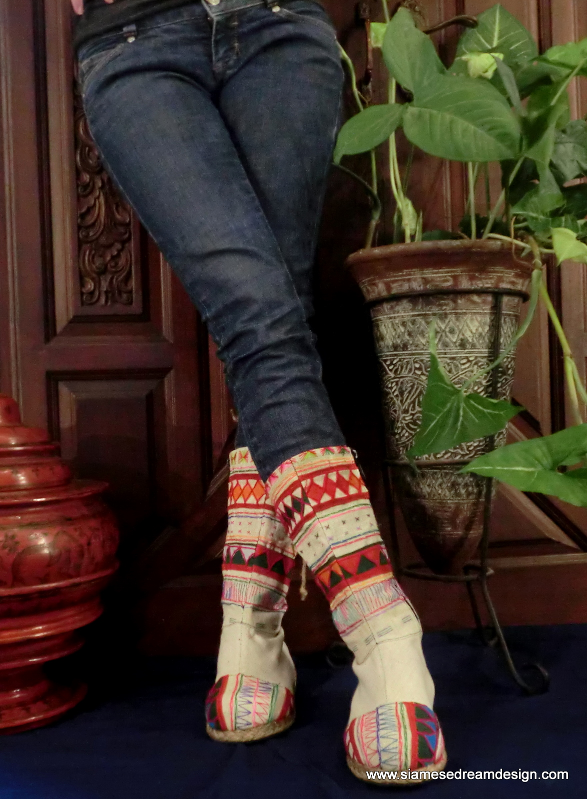 Tribal Boots Embroidered & Appliquéd Natural Woven Cotton Back Lace on ...